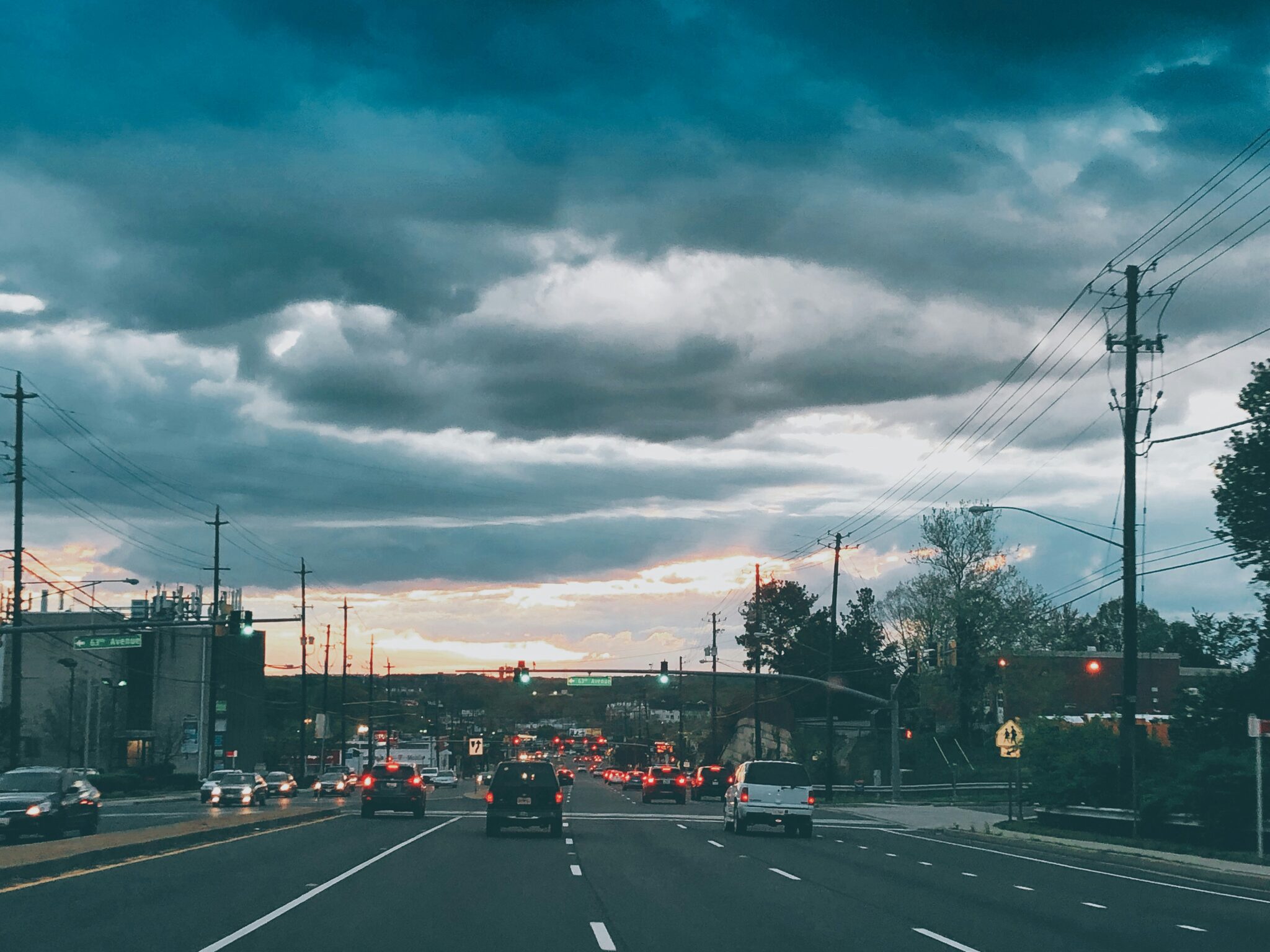 What Is a Stroad and Why Is It Dangerous? | Streetlight Data